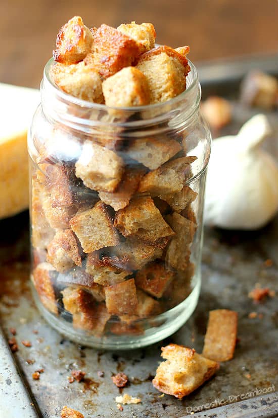 Homemade Croutons with Garlic and Parmesan - Domestic Dreamboat