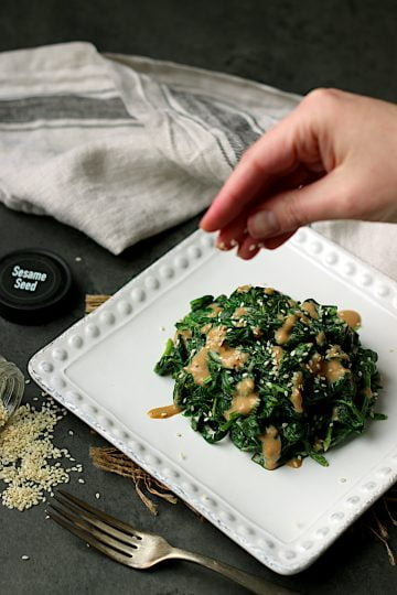 Spinach Gomae (Cooked Spinach with Sesame Dressing) - Domestic Dreamboat