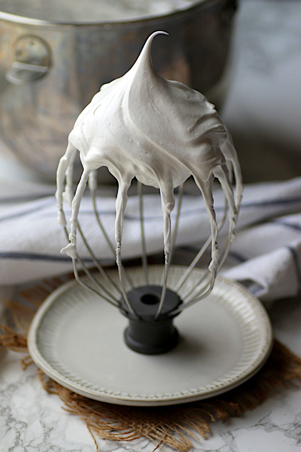 Italian Meringue - Domestic Dreamboat