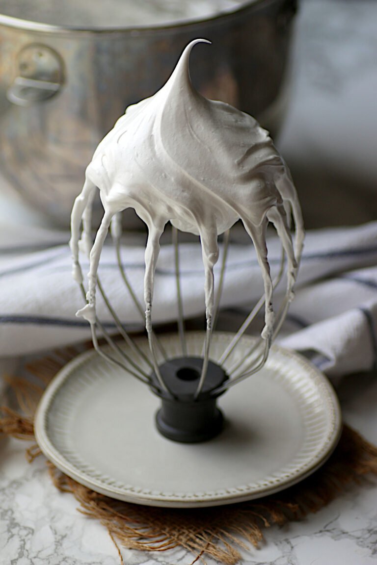 Italian Meringue - Domestic Dreamboat
