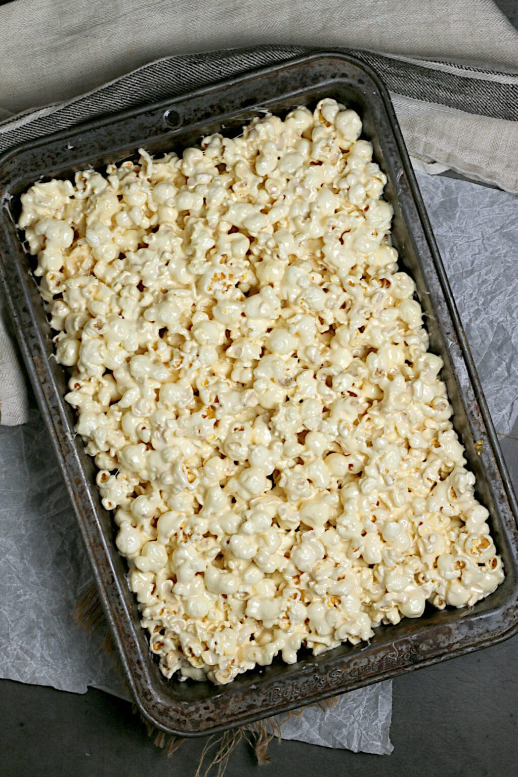 Gooey Marshmallow Popcorn Squares - Domestic Dreamboat